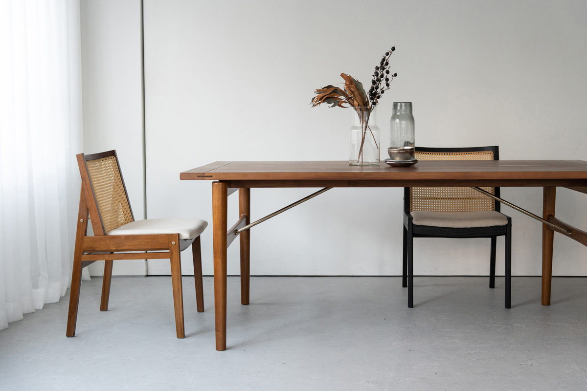 Dining Table | NOWHERE LIKE HOME